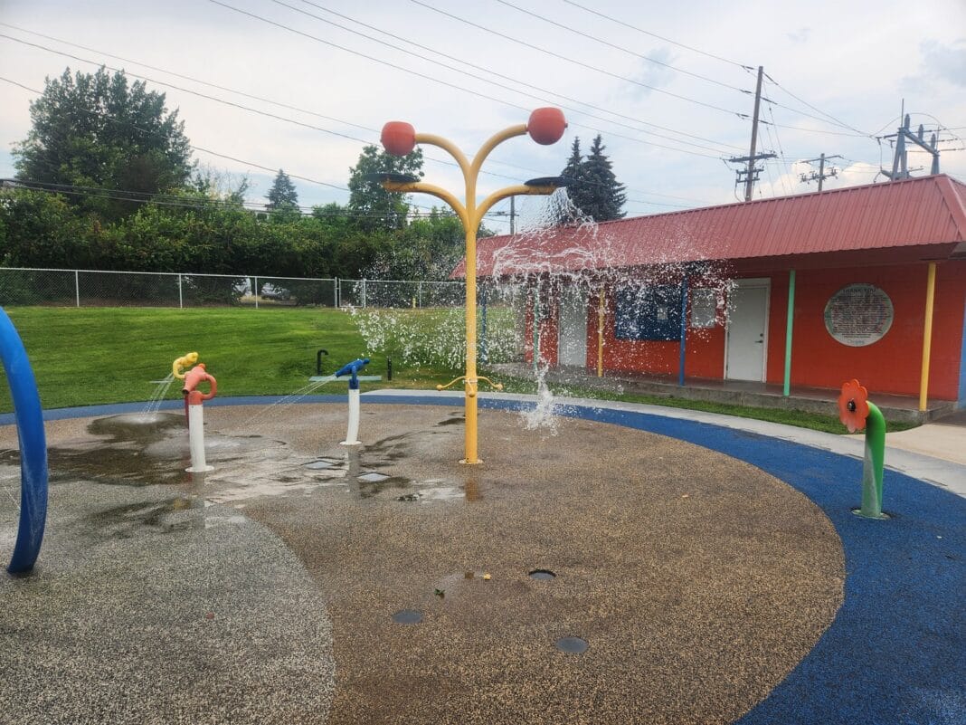 The Best Water Parks, Splash Pads and Spray Parks in the Okanagan ...